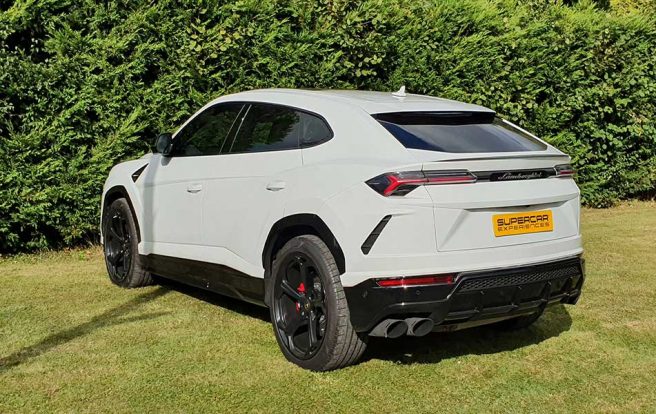 Lamborghini Urus Hire | Rent an Urus | Supercar Experiences